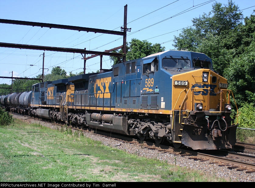 CSX 589 on Q418